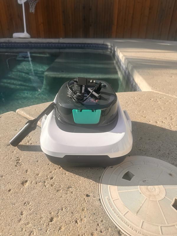 Aiper Scuba 800 Cordless Robotic Pool Vacuum - Macy's