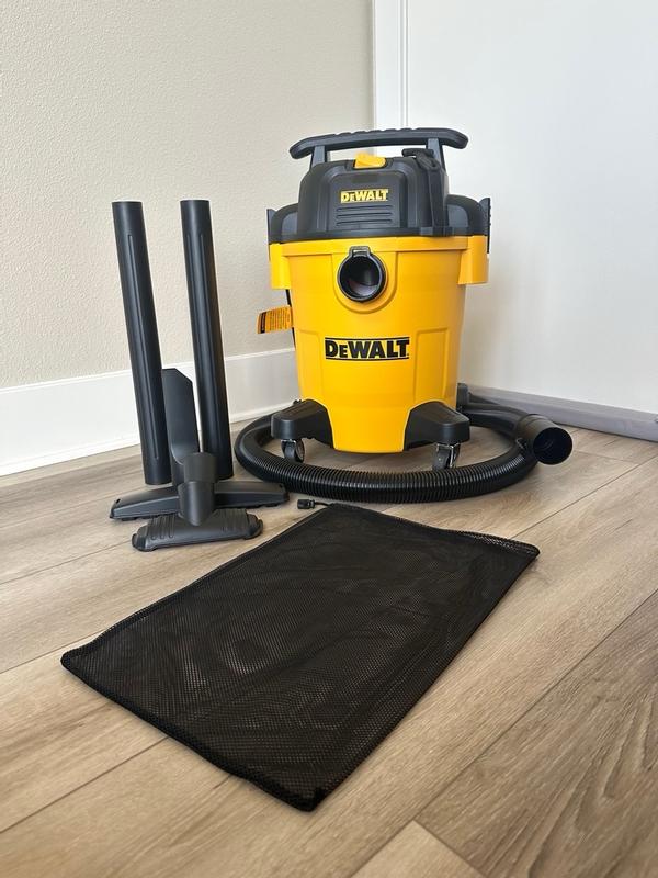 DEWALT 6-Gallon 4-HP Corded Wet/Dry Shop Vacuum with Accessories ...