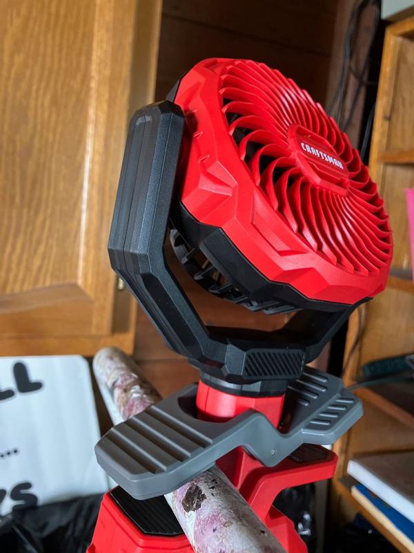 CRAFTSMAN 4-in 20 -Volt Indoor Red and black Desk Fan in the Portable ...