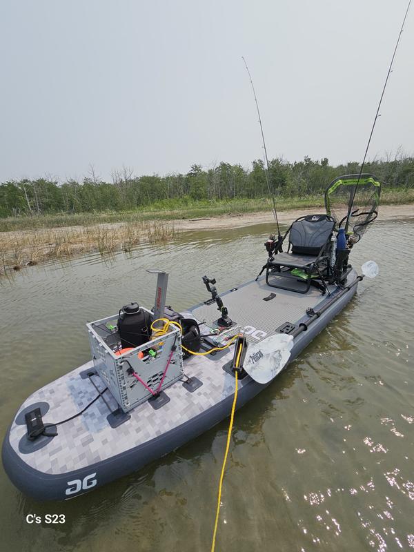 Aquaglide Blackfoot Angler iSUP Package - Paddle