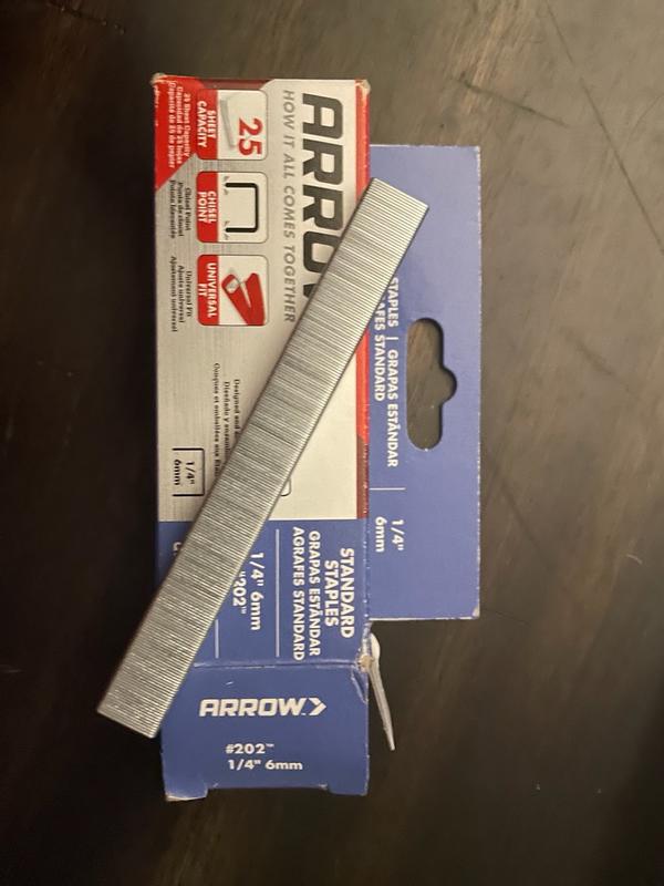 Arrow Fastener 1/4-in Leg x 1/2-in 0.1 -Gauge Standard staples in the ...