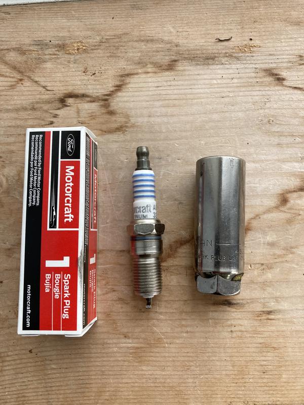 Motorcraft Platinum Spark Plug SP-493-X Reviews