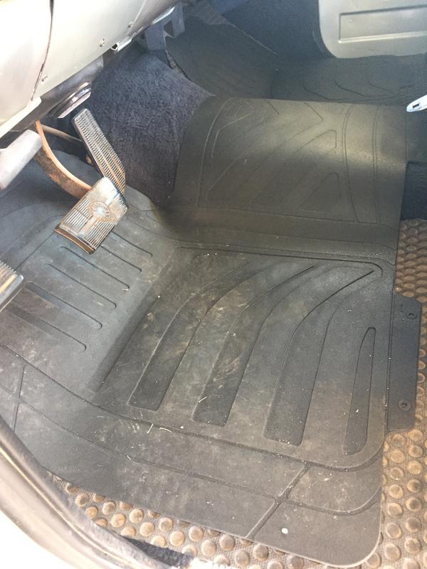 ProElite Black Rubber Full Truck Floor Mat Reviews