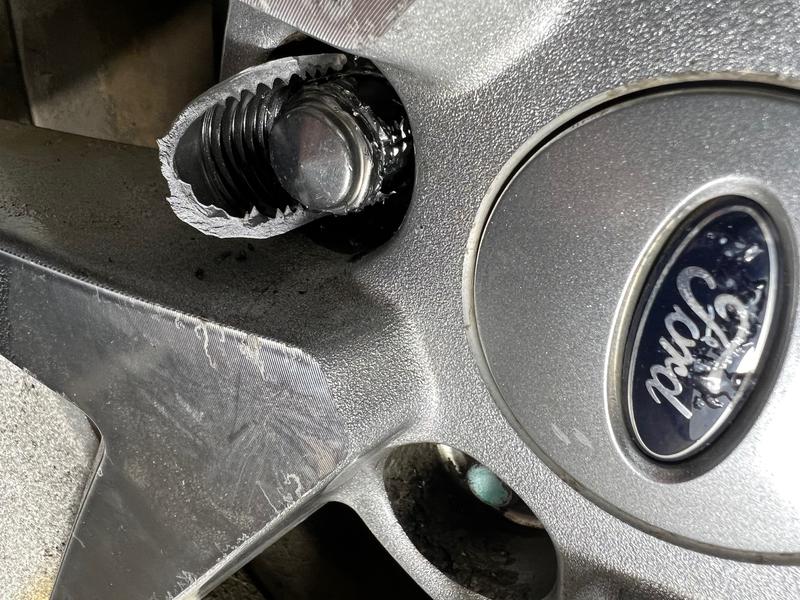 CTA 3/4in Emergency Lug Nut Remover Reviews