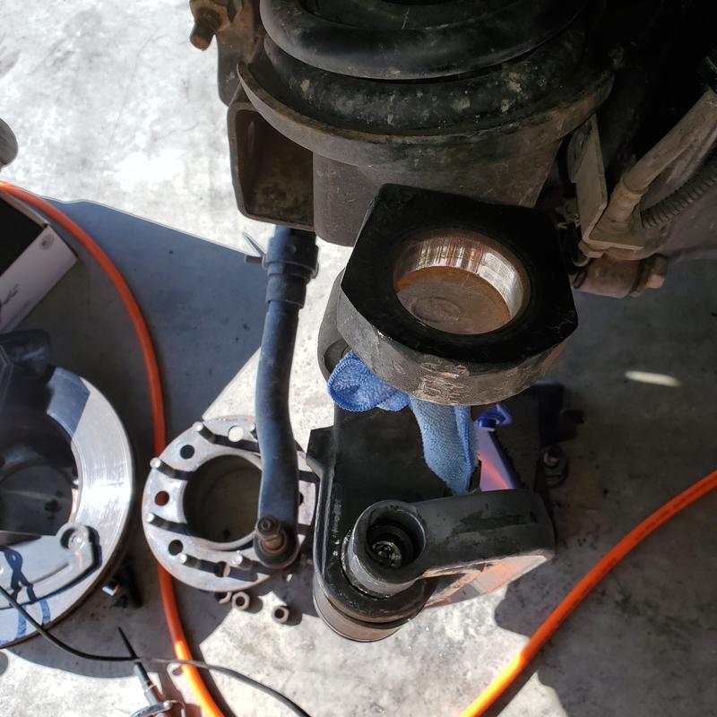 WD-40 Specialist Rust Release Penetrant Spray with Blu Torch and Smart ...