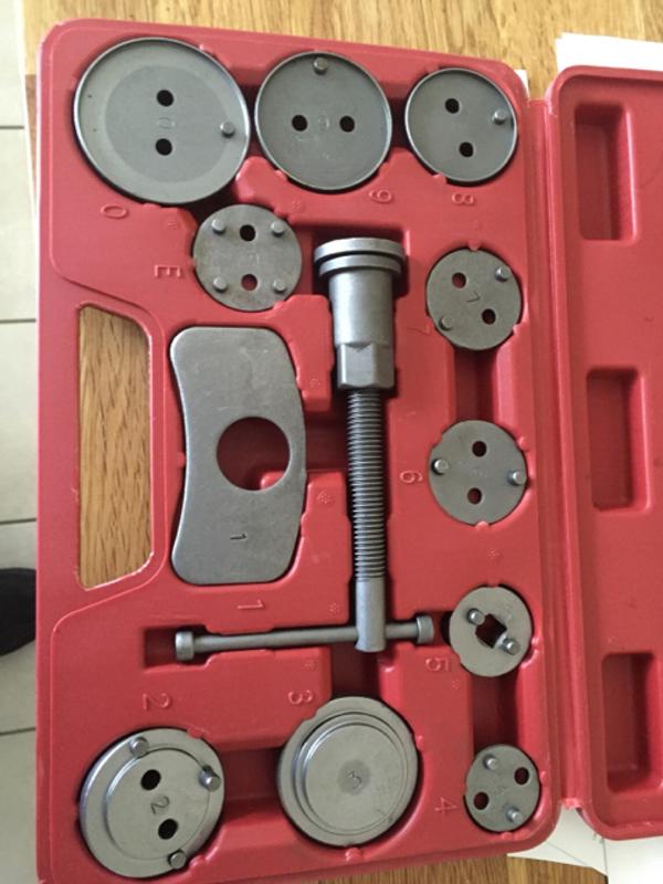 OEMTOOLS Front and Rear Disc Brake Pad Spreader Set Reviews