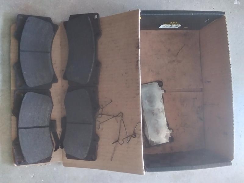 Duralast Gold Ceramic Brake Pads DG1119 Reviews