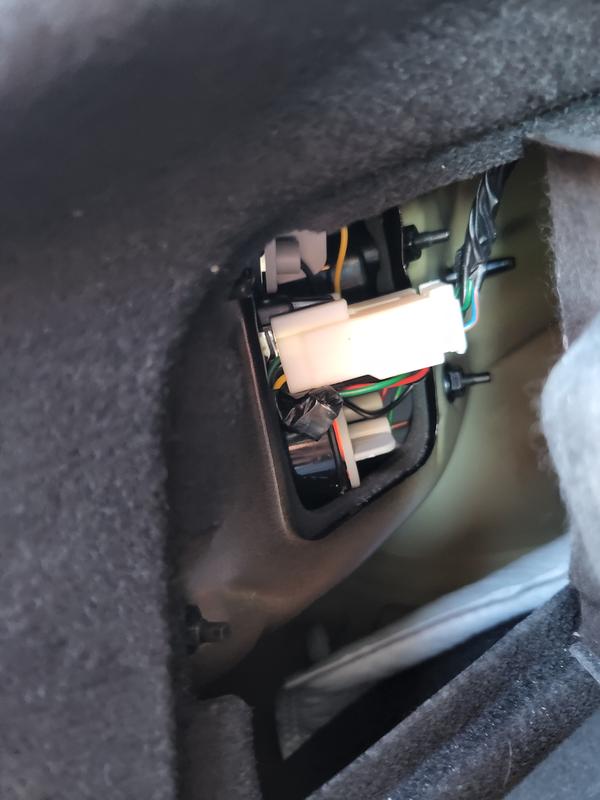 Sylvania LongLife Mini Bulb 2357LL Reviews