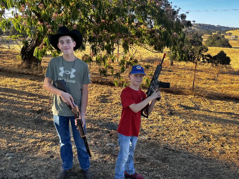 Barra Airguns .177 Caliber 1866 Rosie Air Gun Bundle with Glasses ...