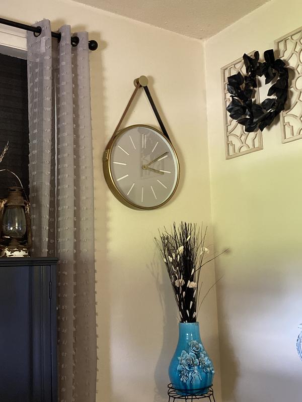 Studio 3B™ 20-Inch Round Hanging Wall Clock | Bed Bath & Beyond