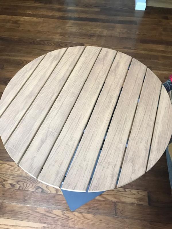 Emma + Oliver Fena 24-in Round Outdoor Dining Table with Gray Faux Teak ...
