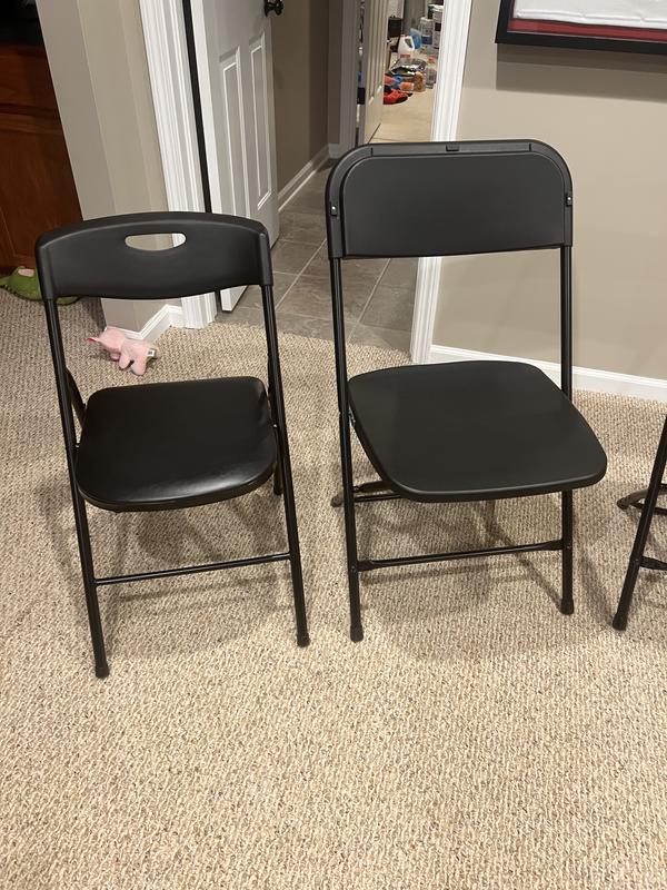 4 Pack Of Zia All-Weather, Extra Wide Contoured Plastic Folding Chairs ...