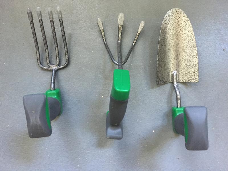Bernini Easy Grip Garden Tool Set - Green Hand Tool Kit in the Garden ...