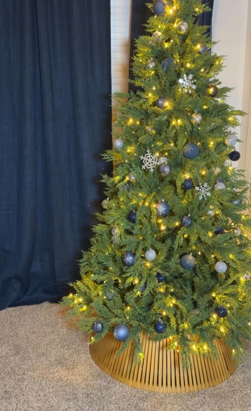 Best Choice Products Pre-Lit Cedar Cypress Christmas Tree w/Twinkling ...