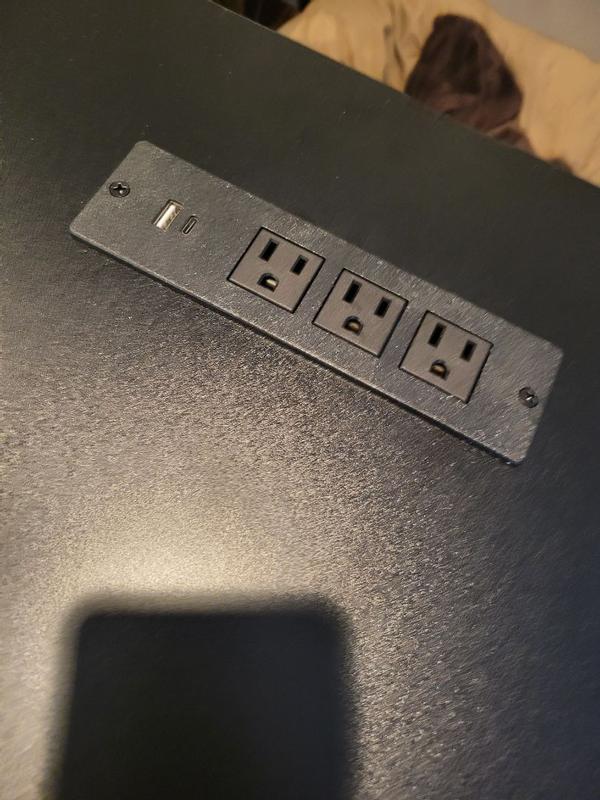 Bestier 59.06-in W White Executive Hutch Desk with Drawers and Charge ...