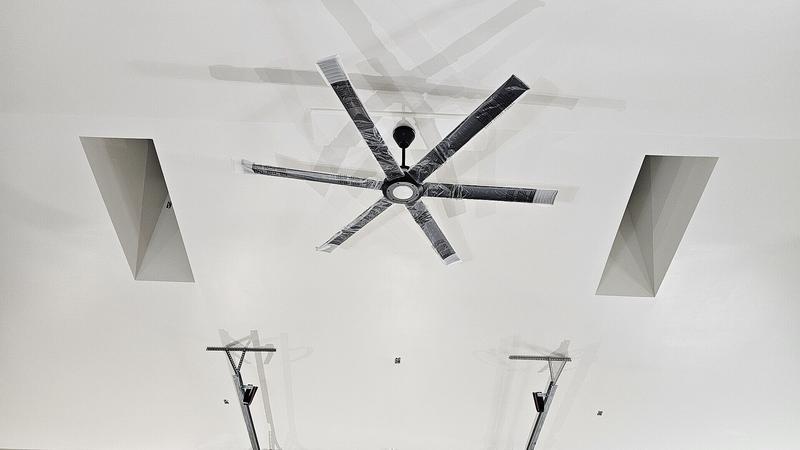 Big Ass Fans Mammoth 60-in Black with Black Blades LED Uncovered ...