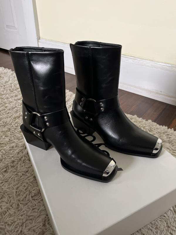 Aeyde Women's Wayne Square Toe Biker Style Block Heel Booties ...