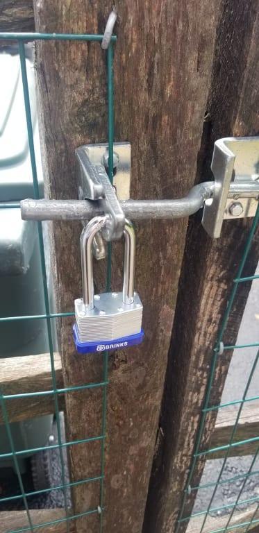 Brinks Contractor Keyed Alike Keyed Padlock, 1-7/8-in Wide x 2-1/2-in ...