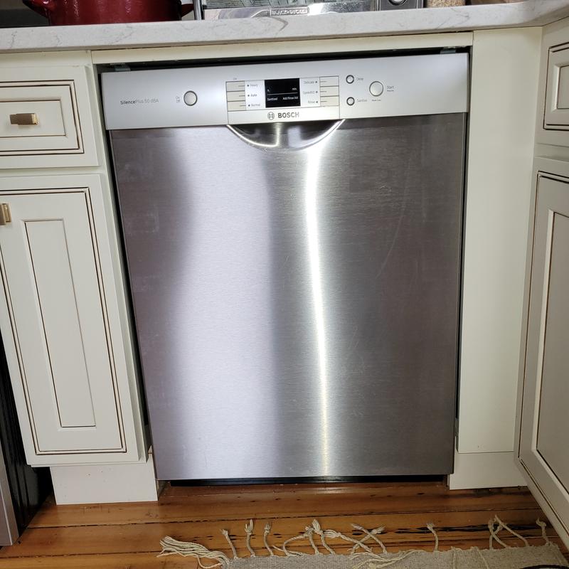 Bosch 100 Series 24-in Front Control Built-In Dishwasher (Stainless ...