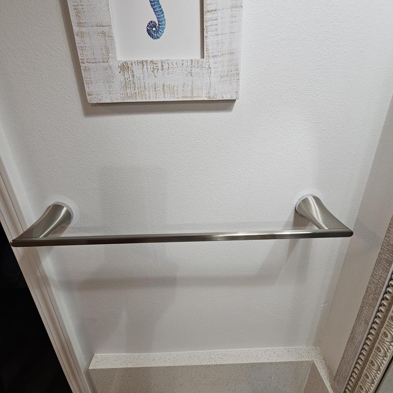 DXV D35120240 Modulus 24 Inch Metal Towel Bar in the Towel Bars ...