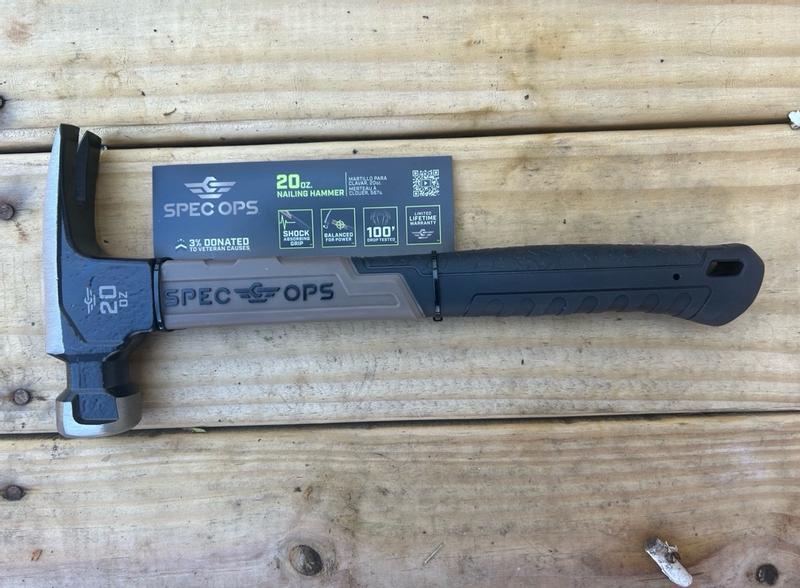 Spec Ops Tools Aluminum 32.8-in 3 Vial Magnetic Box Beam Level SPEC ...