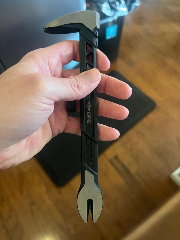 Spec Ops Tools 11 Nail Puller Cats Paw Pry Bar, High-Carbon Steel 11-in High Carbon Steel Claw ...