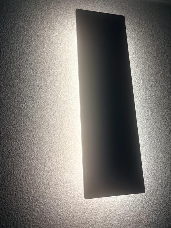 Gama Sonic 15.75-in H Black Solar Dusk to Dawn Integrated LED Outdoor ...