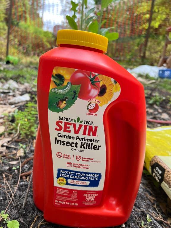 Sevin 3-lb Garden Perimeter Insect Killer 1349901081 at Lowes.com