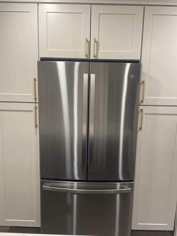GE Profile Counter-depth 23.1-cu ft French Door Refrigerator with Ice ...