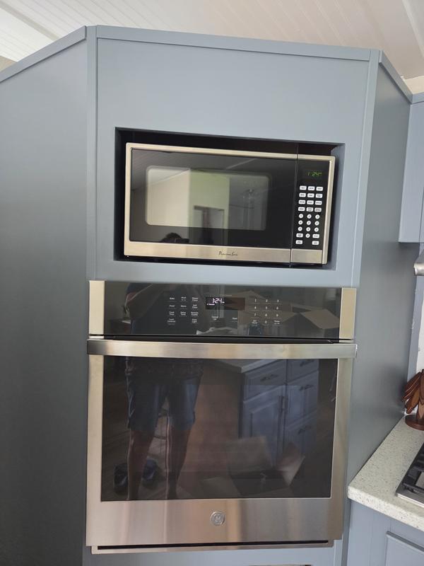 GE 27-in Smart Single Electric Wall Oven Self-cleaning (White ...