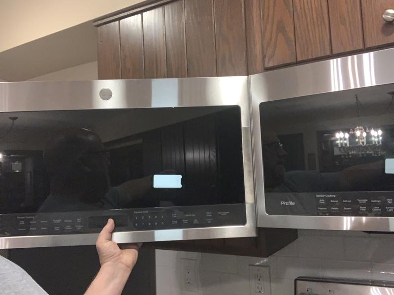 GE Profile 2.1-cu ft 1000-Watt 29.94-in Over-the-Range Microwave with ...
