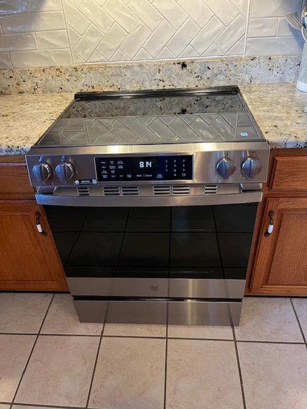 GE Profile 30-in 4 burners 5.3-cu ft , Air Fry Convection Oven Slide-In ...