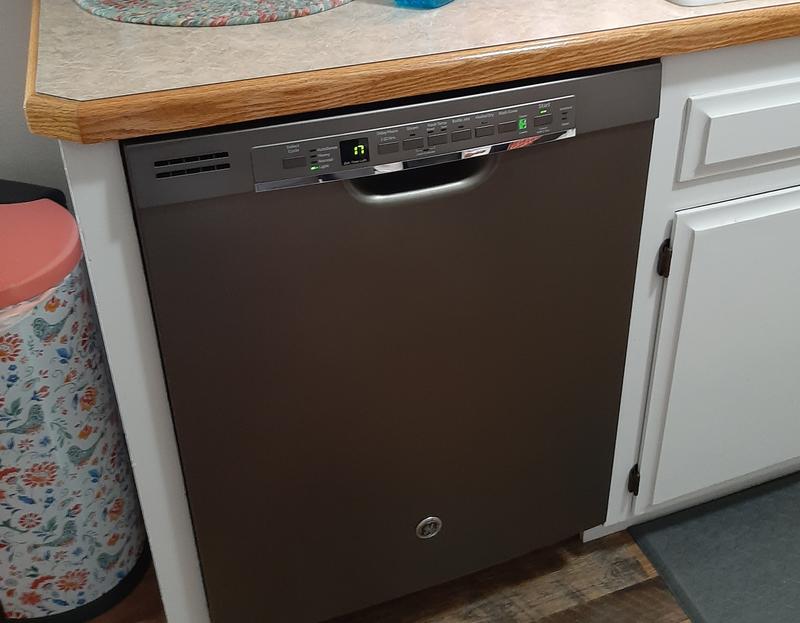 GE Front Control 24-in Built-In Dishwasher (Slate) ENERGY STAR, 51-dBA ...