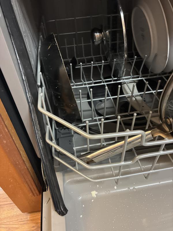 GE Dry Boost 24-in Front Control Built-In Dishwasher (Stainless Steel ...