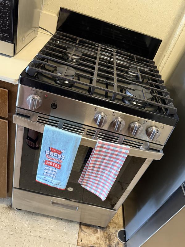 GE 24-in 4 Burners 2.9-cu ft Freestanding Natural Gas Range (Stainless ...