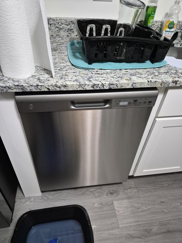GE Dry Boost 24-in Front Control Built-In Dishwasher (Stainless Steel ...