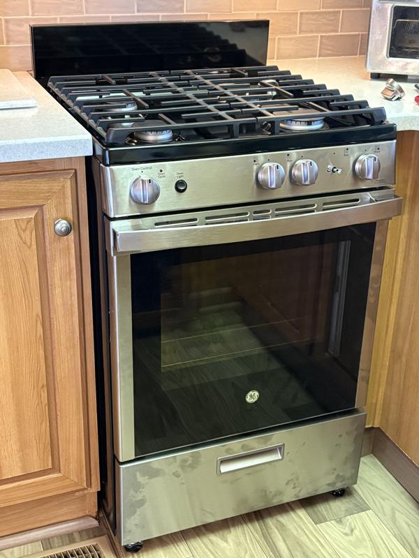 GE 24-in 4 Burners 2.9-cu ft Freestanding Natural Gas Range (Stainless ...
