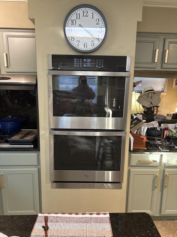 GE 30-in Smart Double Electric Wall Oven with Air Fry Single-fan ...