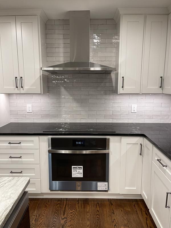 GE Profile 30-in Smart Single Electric Wall Oven with Air Fry True ...