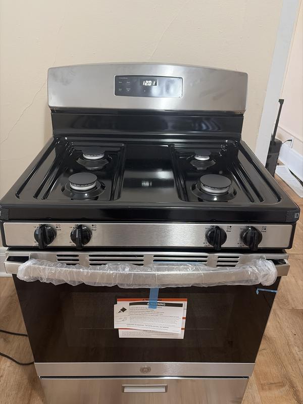 GE 30-in 4 Burners 4.8-cu ft Freestanding Gas Range (Bisque) at Lowes.com