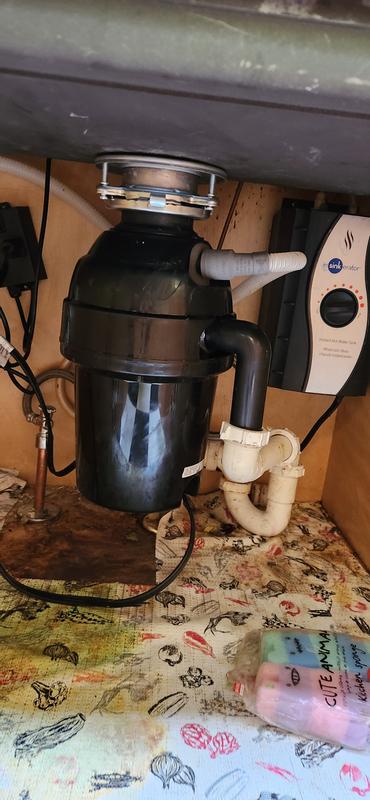 GE Continuous feed 1-HP Septic Safe Corded Garbage Disposal with Noise ...