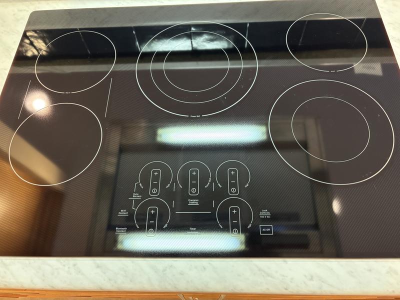 GE Profile 30-in 5 Burners Smooth Surface (Radiant) Black Smart ...