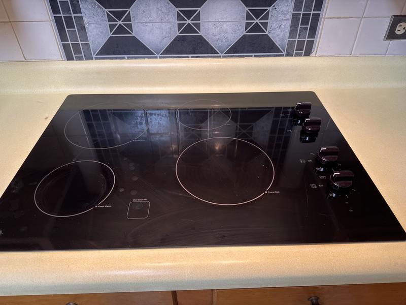 GE 30-in 4 Burners Smooth Surface (Radiant) Stainless Steel Electric ...