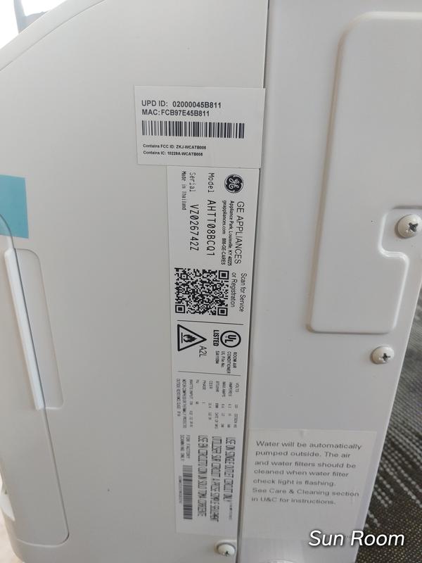 GE ClearView 350-sq ft Window Air Conditioner with Remote (115 Volts ...