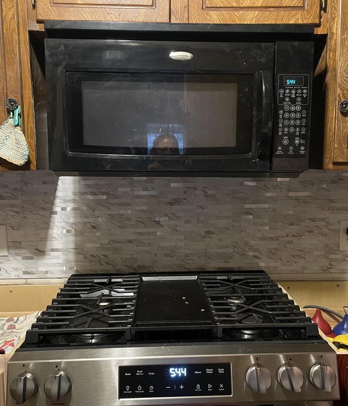 Shop GE 30-in Slide-in Gas Range and 1.6 Cu Ft Over-the-Range Microwave ...