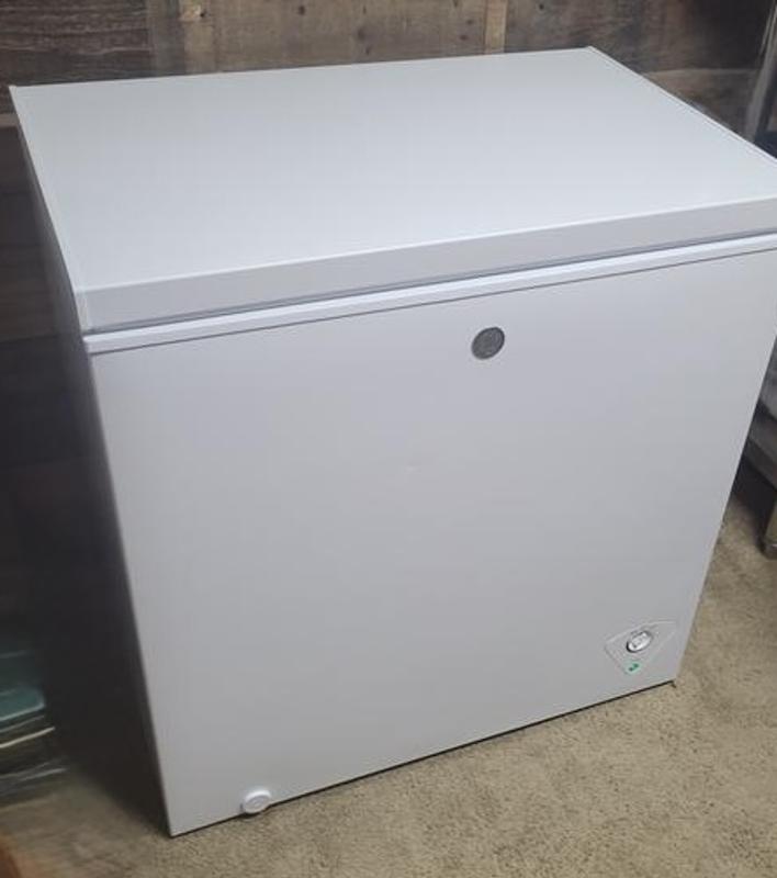 GE Garage Ready 7-cu ft Garage Ready Manual Defrost Chest Freezer ...