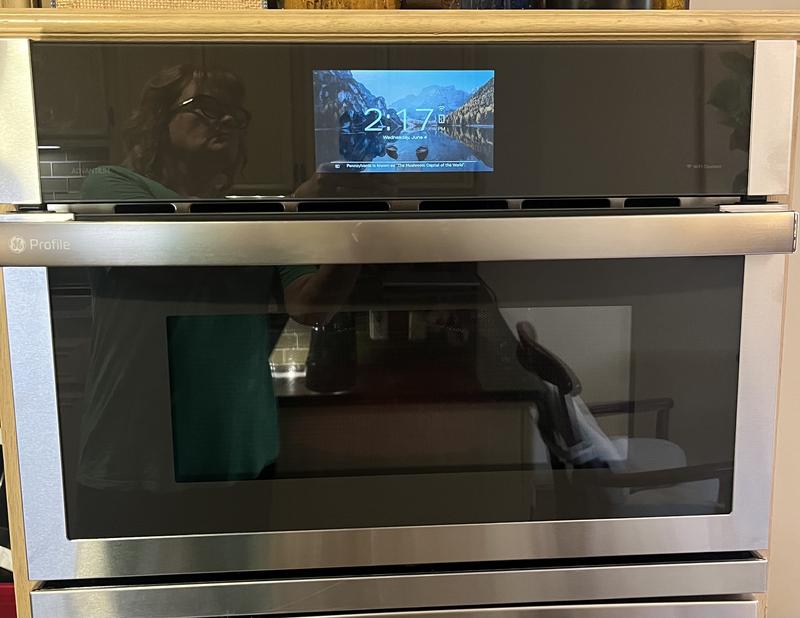 GE Profile Advantium 1.7-cu ft 975-Watt 26.75-in Smart Air Fry Built-In ...