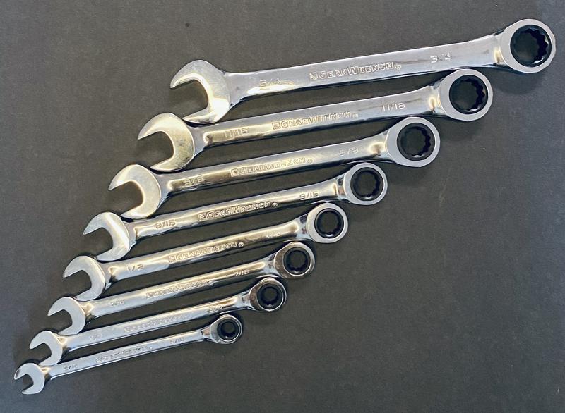 34 Pc. 72T 12 Pt Standard Stubby Ratcheting Wrench Set