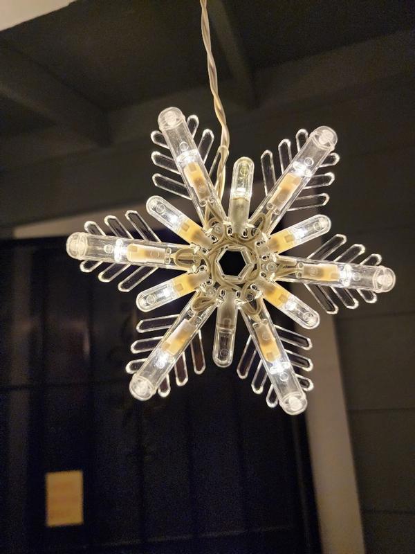 GE Snowflake 8-Count Sparkling White Snowflake LED Plug-In Christmas ...