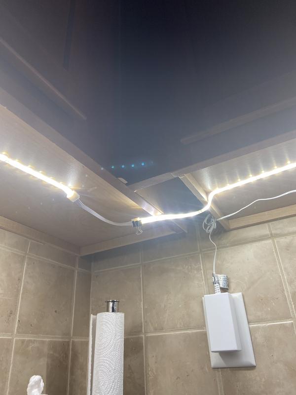 GE 20-ft LED Cool White Tape Light 93129118 at Lowes.com